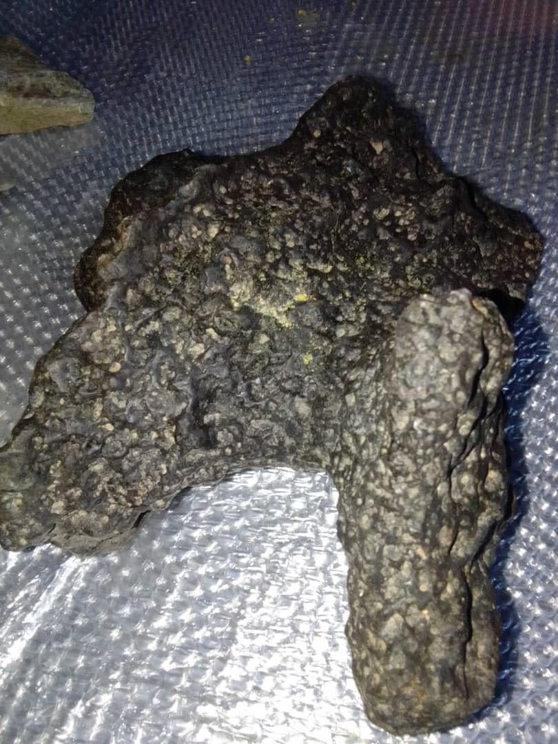 Meteorite Specimen - 85 For Sale on 1stDibs