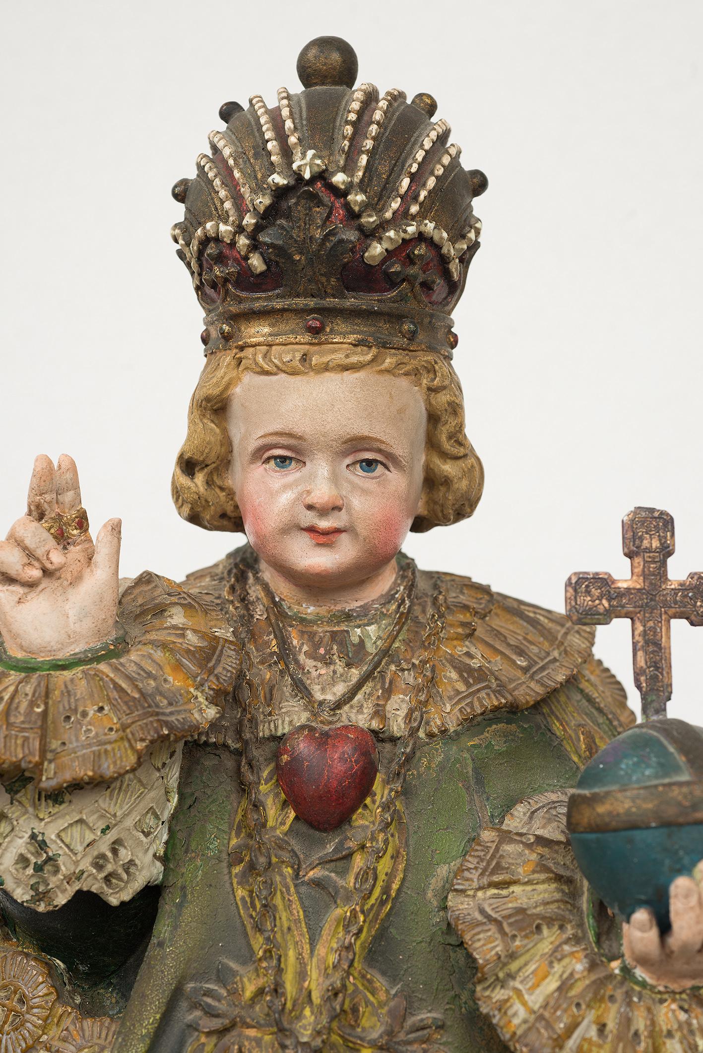 Unknown - Scultura antica raffigurante Bambino benedicente in scagliola ...