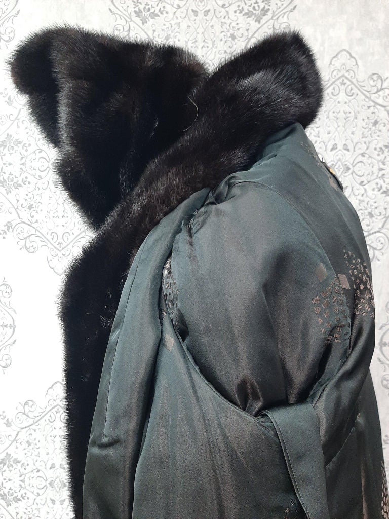 Unused majestic mink fur coat with a hood size 8-10 For Sale at 1stDibs