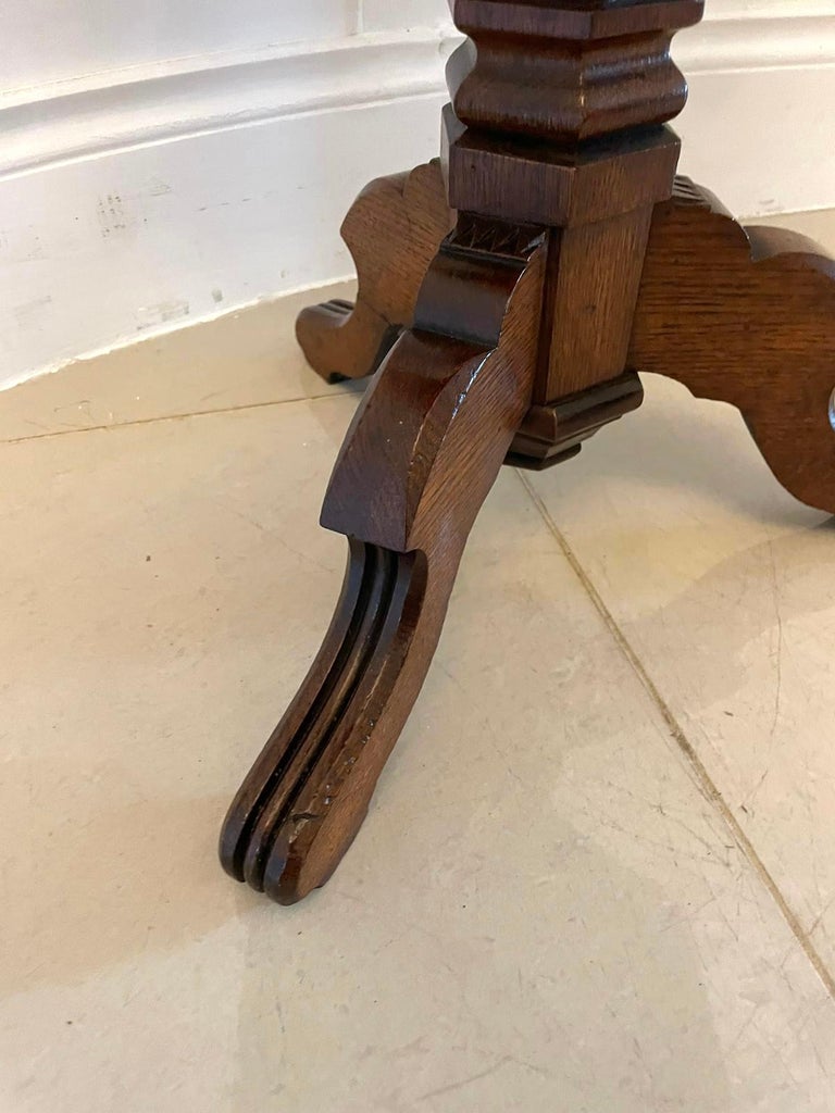 Unusual Antique Victorian Quality Oak Lamp Table For Sale at 1stDibs