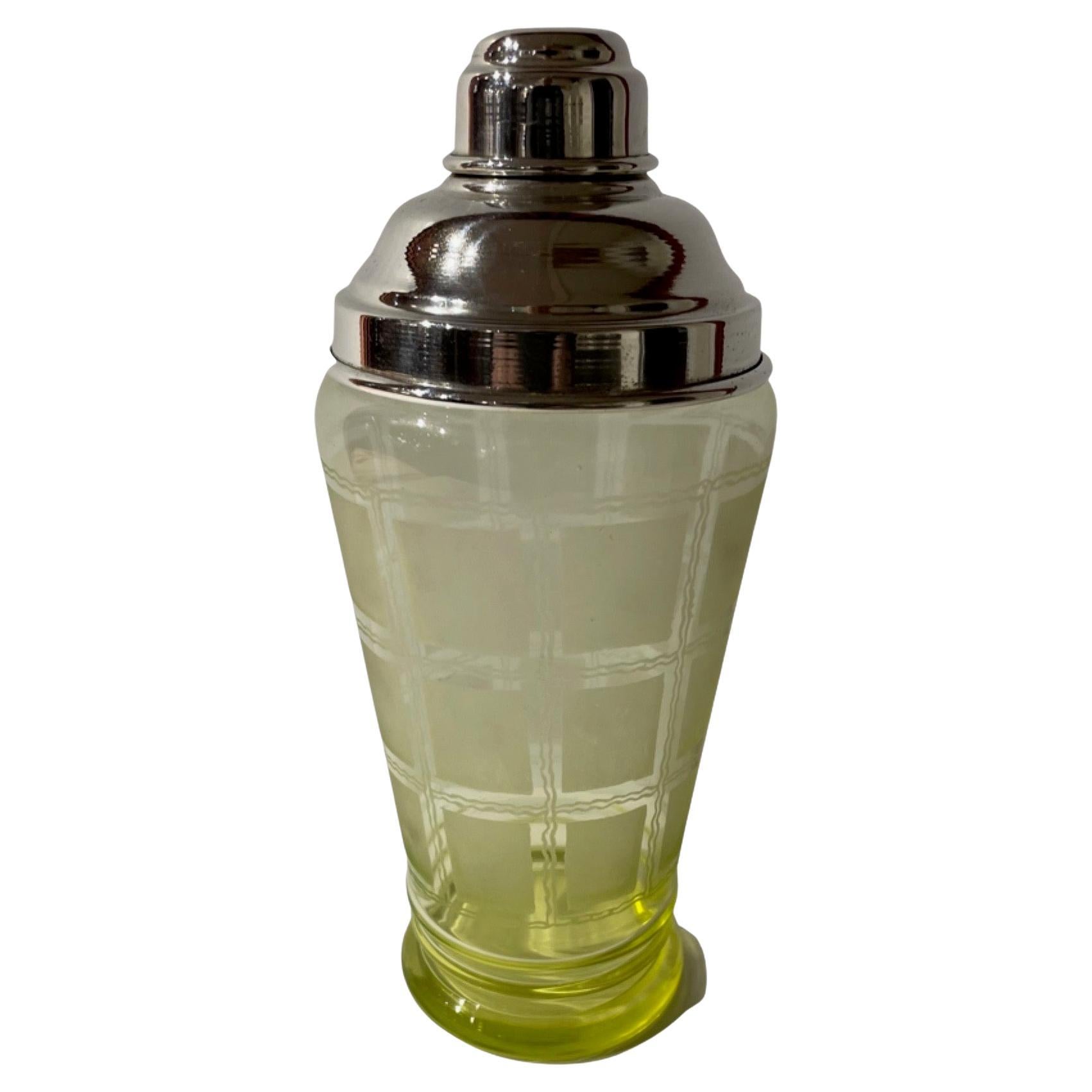 Art Deco Era Dial-a-Drink Cocktail Shaker in Silverplate For Sale at ...
