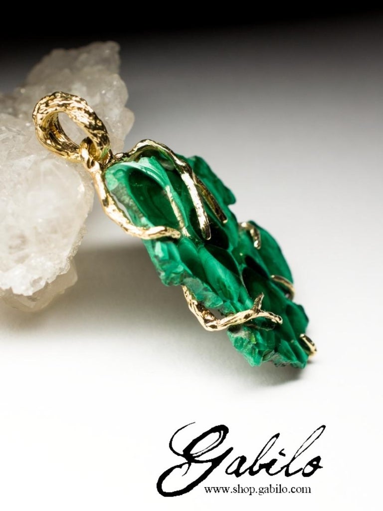 Malachite Necklace Gold Rare Natural Stone Clover Deep Green Unisex ...