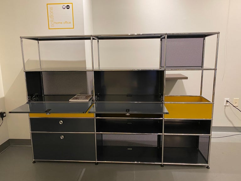 USM Anthracite Wall Unit by Swiss architect Fritz Haller and Paul ...