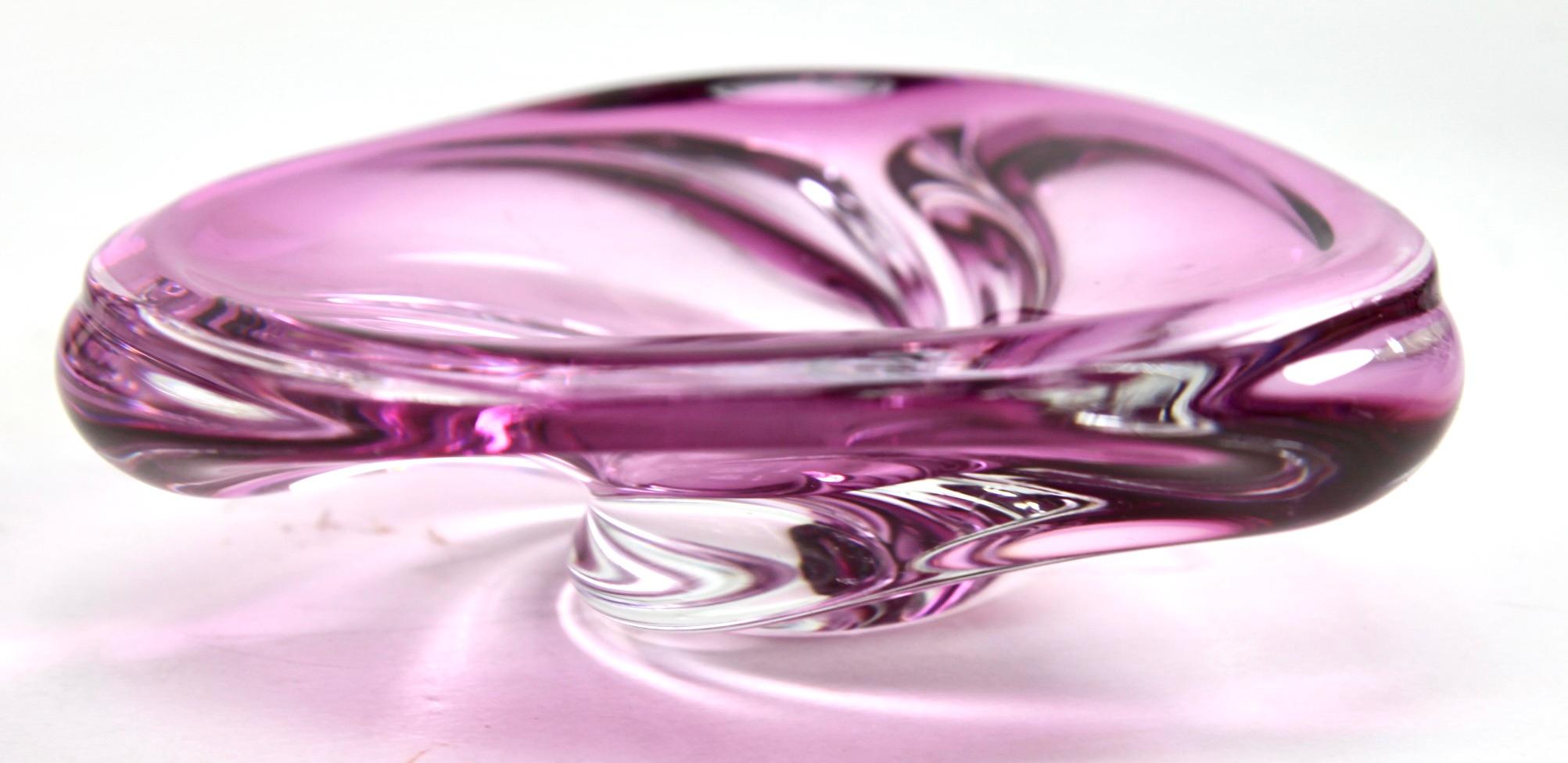Val Saint Lambert Sculpted Crystal Cranberry Set with Sommerso Core ...
