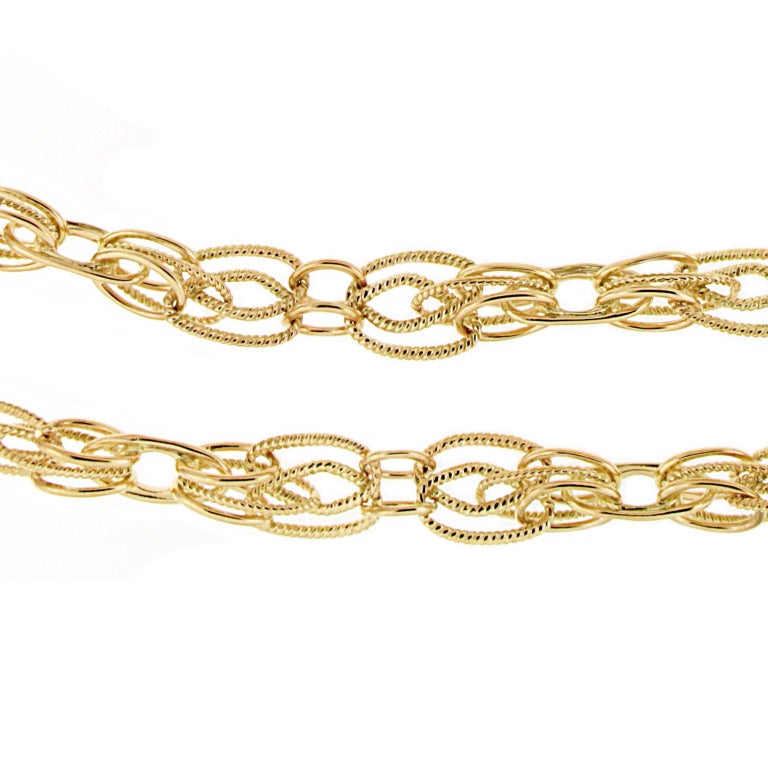 Valentin Magro 18 Karat Yellow Gold Interlocking Chain Necklace For ...