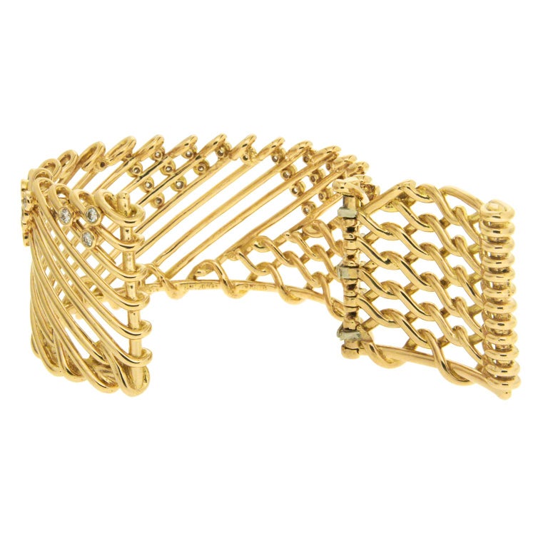 Valentin Magro Diamond Gold Triangular Motif Netting Bracelet For Sale ...