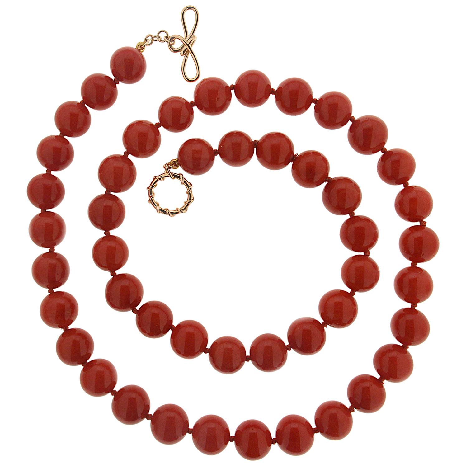 Coral Necklace Flapper Length Tomato Red Untreated at 1stDibs