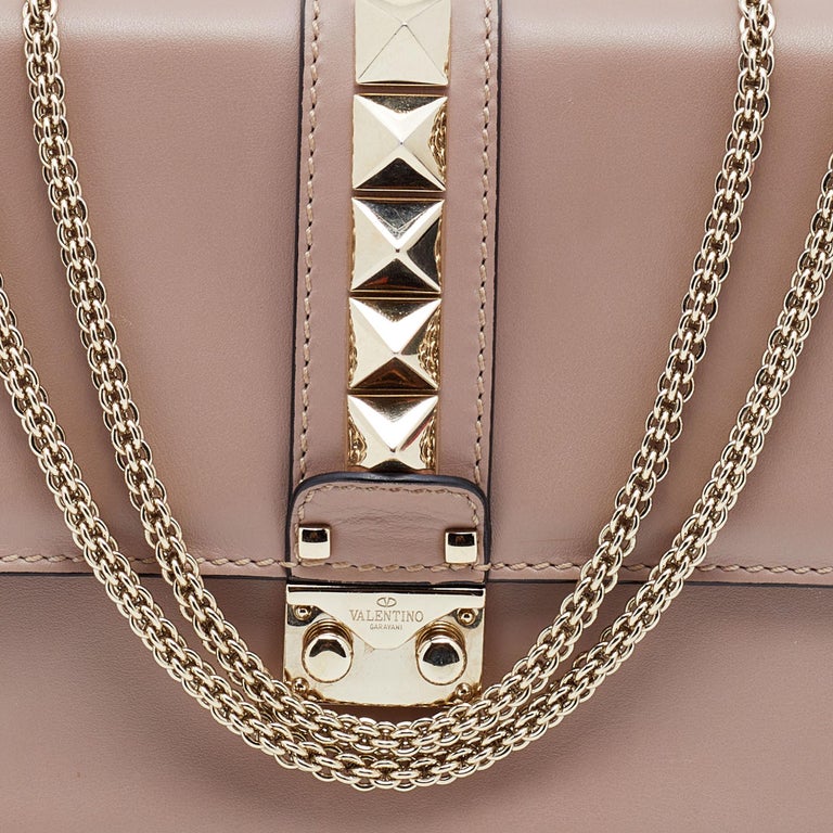 Valentino Beige Leather Medium Rockstud Glam Lock Flap Bag For Sale at ...