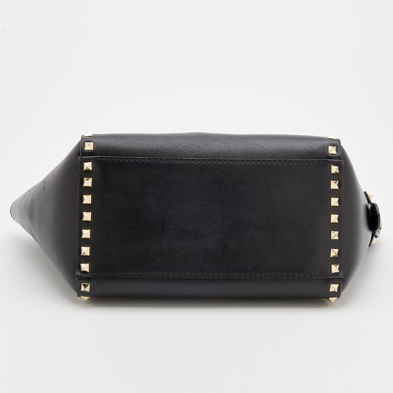 Valentino Black Leather Rockstud Shoulder Bag For Sale at 1stDibs