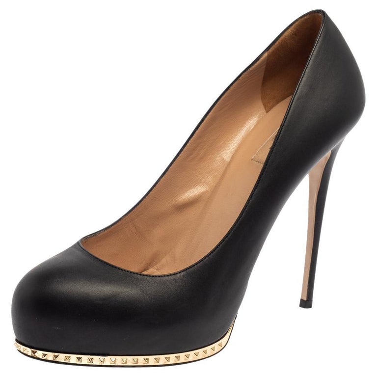 Valentino Black Leather Studded Round Toe Platform Pumps Size 40.5 at ...