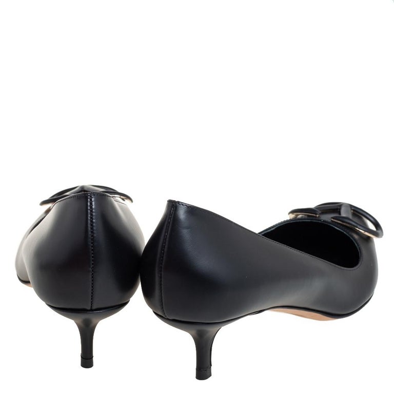 Valentino Black Leather V Logo Pumps Size 39.5 at 1stDibs