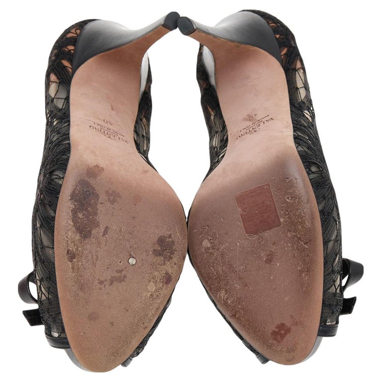 Valentino Black Mesh and Leather Bow Peep Toe Platform Pumps Size 40 ...