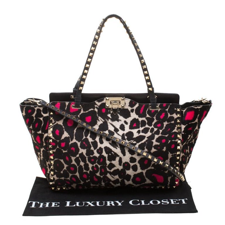 Valentino Black/Pink Leopard Print Calfhair Rockstud Tote For Sale at ...