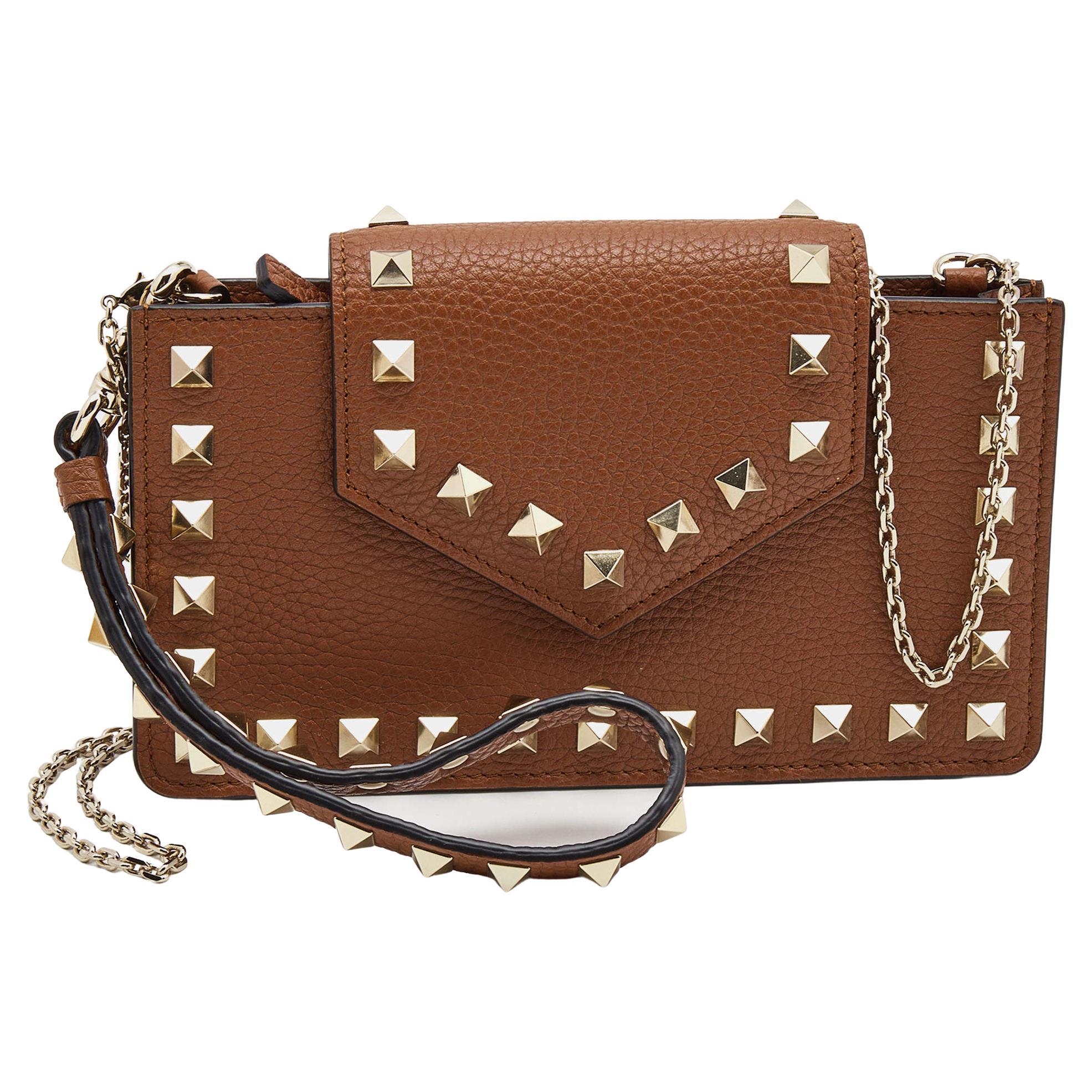 Valentino Brown Leather Rockstud Chain Phone Pouch For Sale at 1stDibs