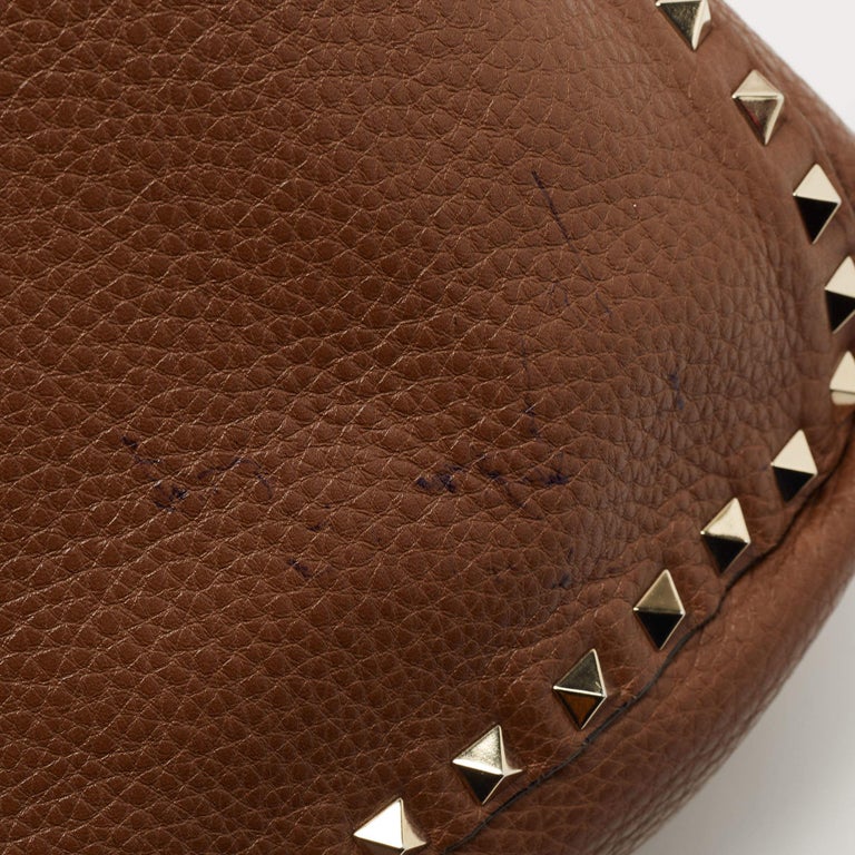 Valentino Brown/Red Leather Rockstud Reversible Tote For Sale at 1stDibs