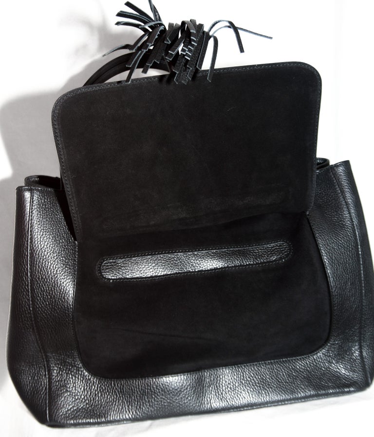 Valentino by Mario Valentino Estelle Signature Black Top Flat Shoulder ...