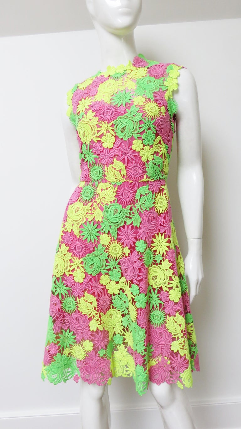 Valentino Flower Lace Silk Dress For Sale at 1stDibs