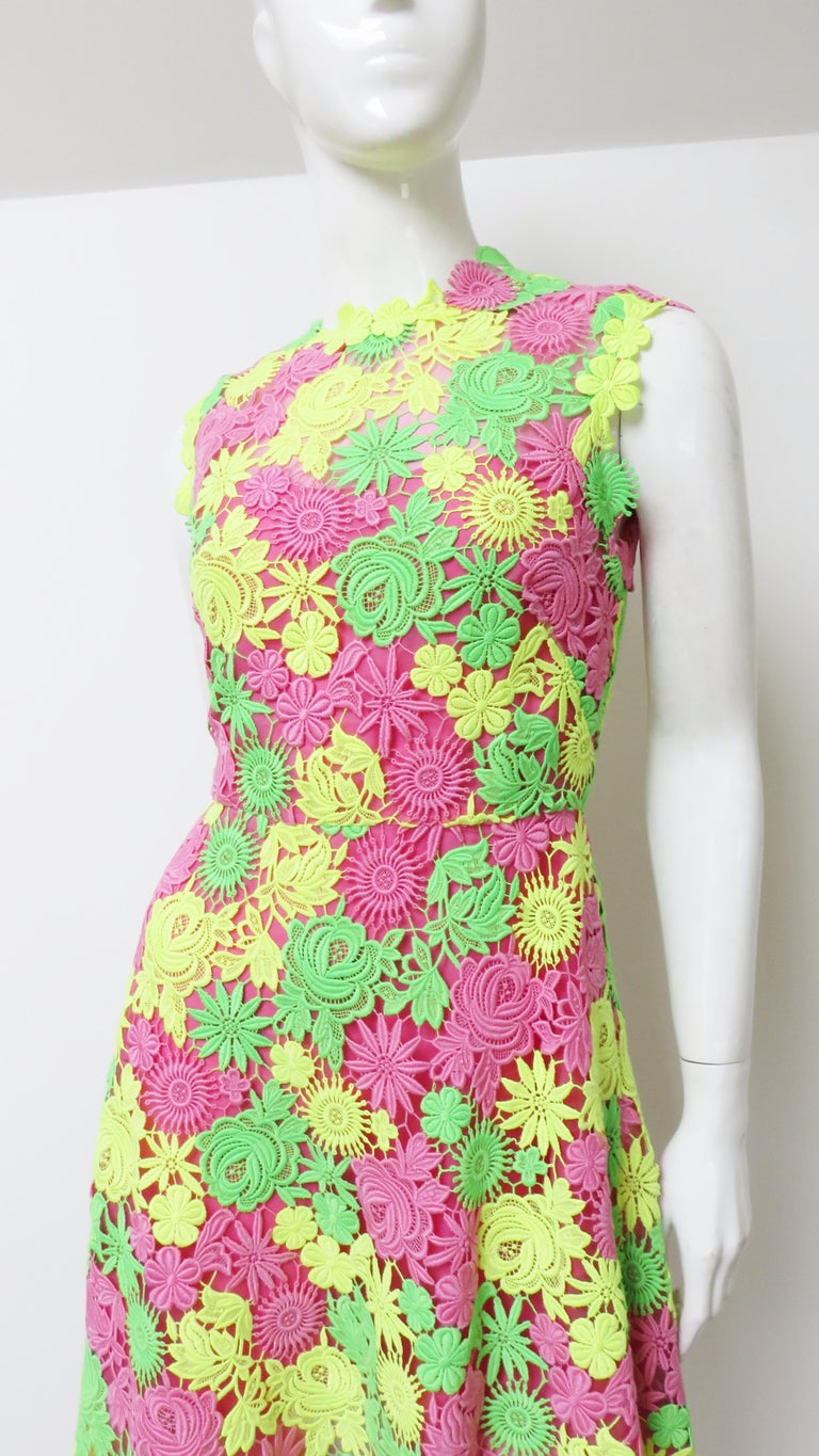 Valentino Flower Lace Silk Dress For Sale at 1stDibs