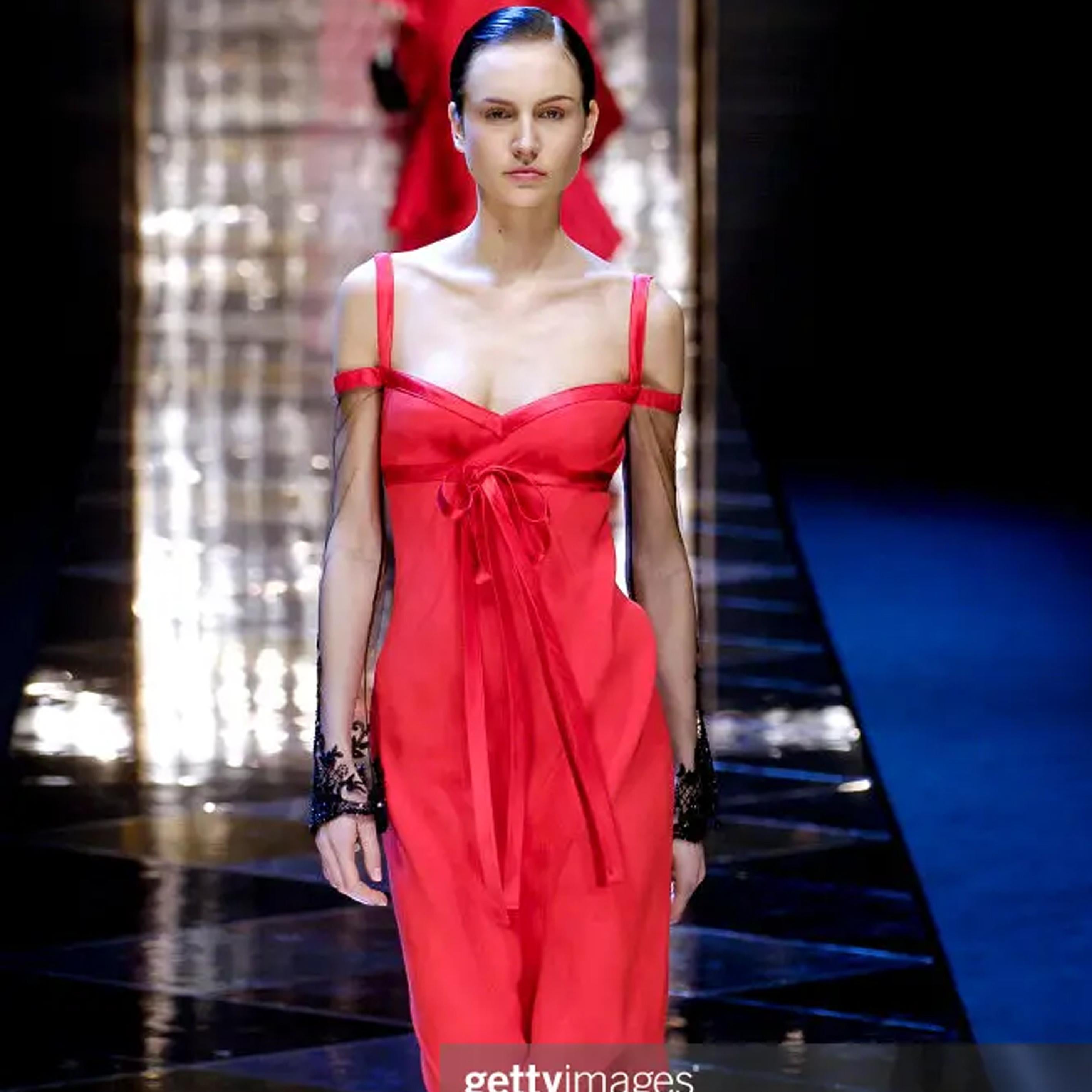 VALENTINO FW2005 Red silk dress with satin ribbons For Sale at 1stDibs
