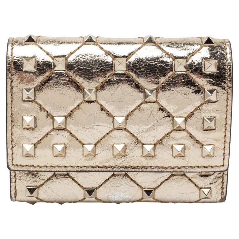 Valentino Gold Patent Leather Rockstud Spike Compact Wallet For Sale at ...