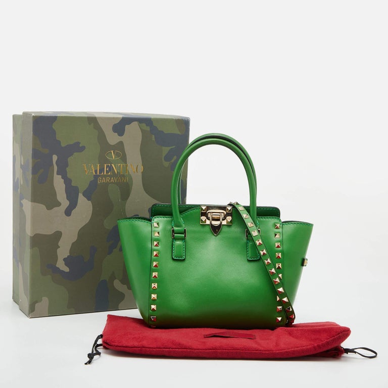 Valentino Green Leather Rockstud Trapeze Tote For Sale at 1stDibs