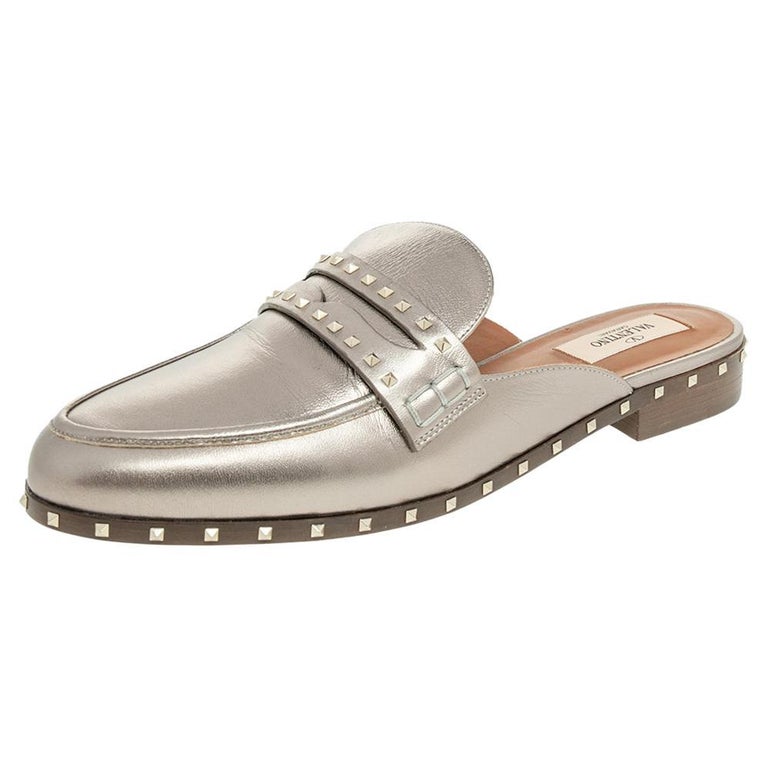 Valentino Metallic Grey Leather Soul Rockstud Flat Mules Size 40 at 1stDibs