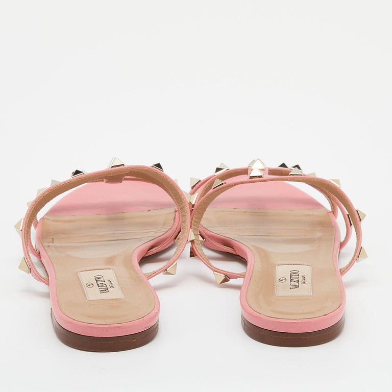 Valentino Pink Leather Rockstud Flat Slides Size 37 For Sale at 1stDibs