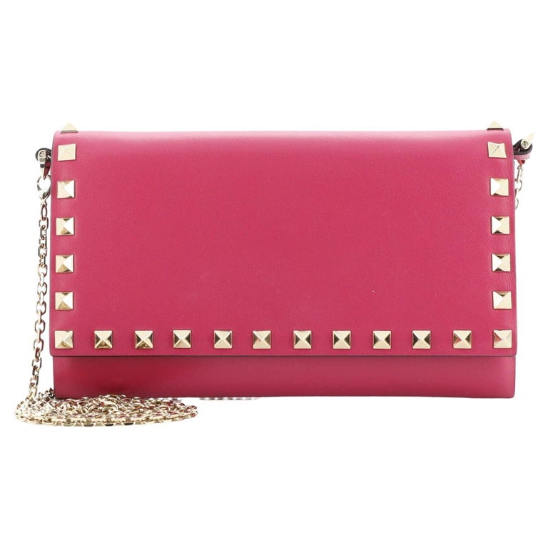 Valentino Rockstud Wallet On Chain Leather For Sale at 1stDibs