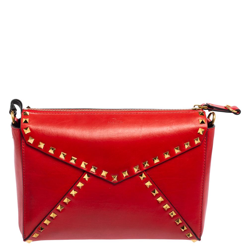 Valentino Rouge Pur Smooth Leather Rockstud Hype Medium Shoulder Bag at ...
