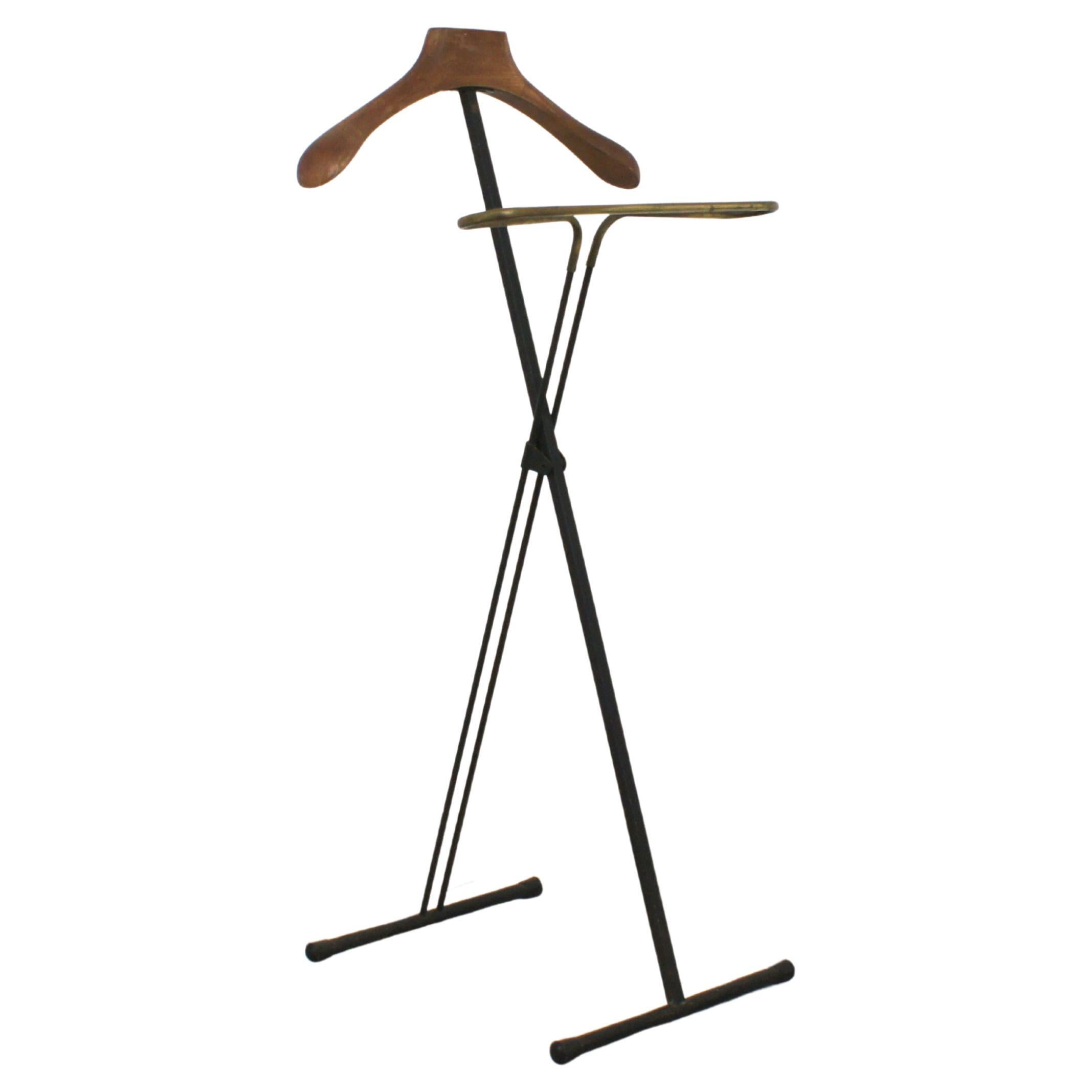 Italian-made folding valet from the 1950s. For Sale at 1stDibs