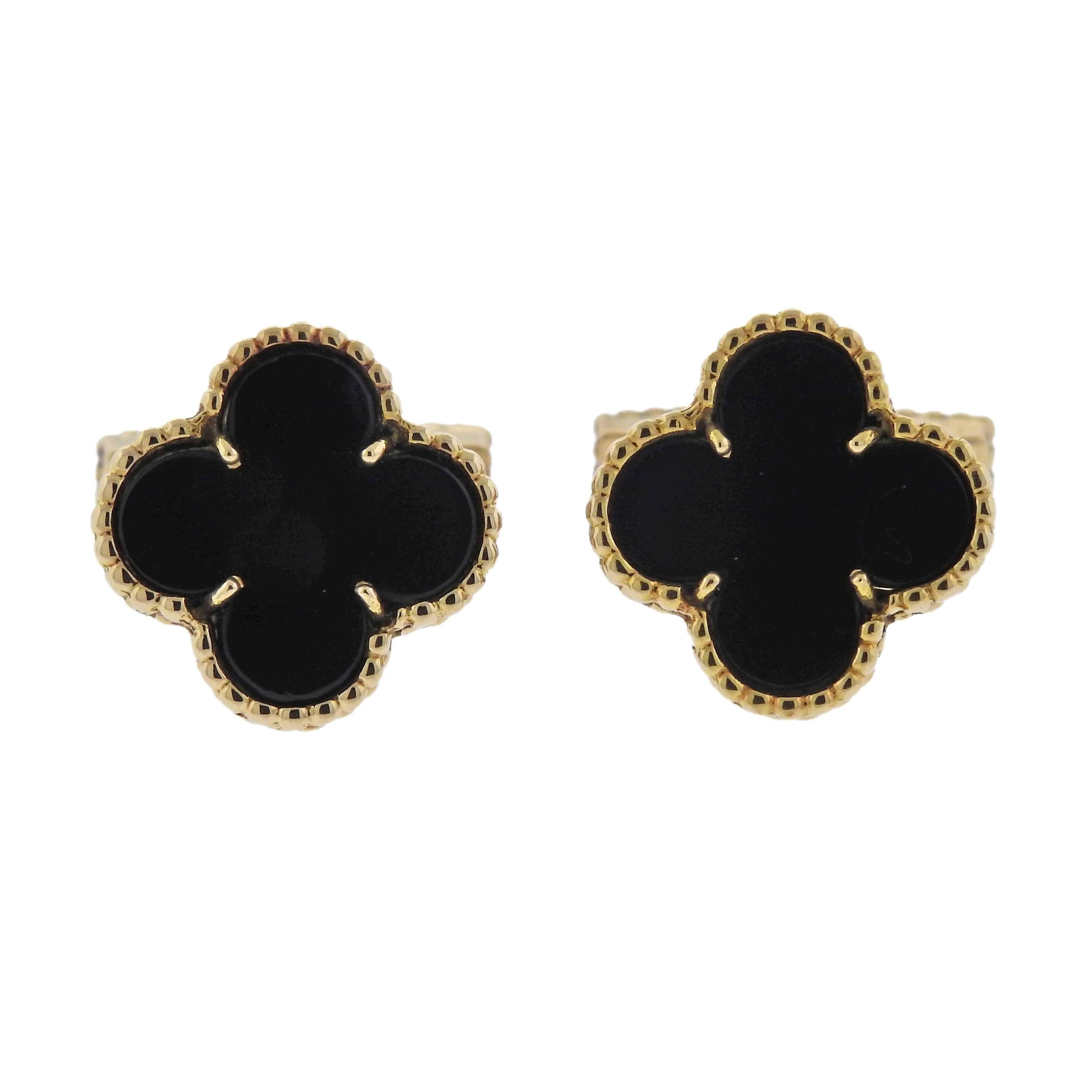 Van Cleef and Arpels Alhambra Onyx Gold Cufflinks at 1stDibs | van ...
