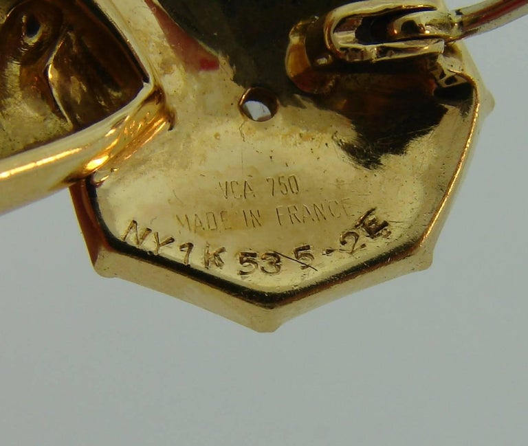 Van Cleef and Arpels Yellow Gold Brooch Pin Clip with Lapis Coral ...