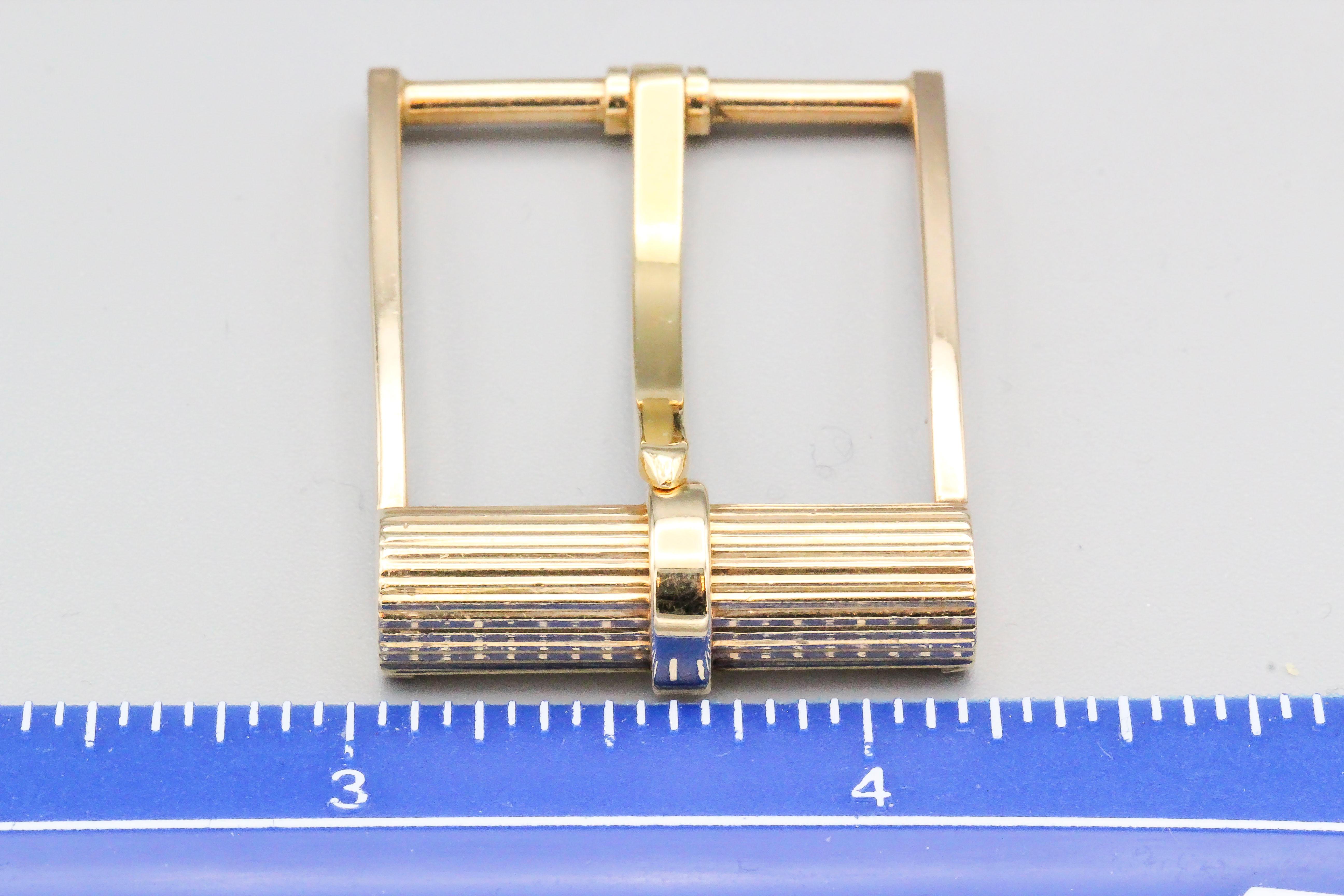 Van Cleef and Arpels 14k Yellow Gold Batonnet Belt Buckle For Sale at ...