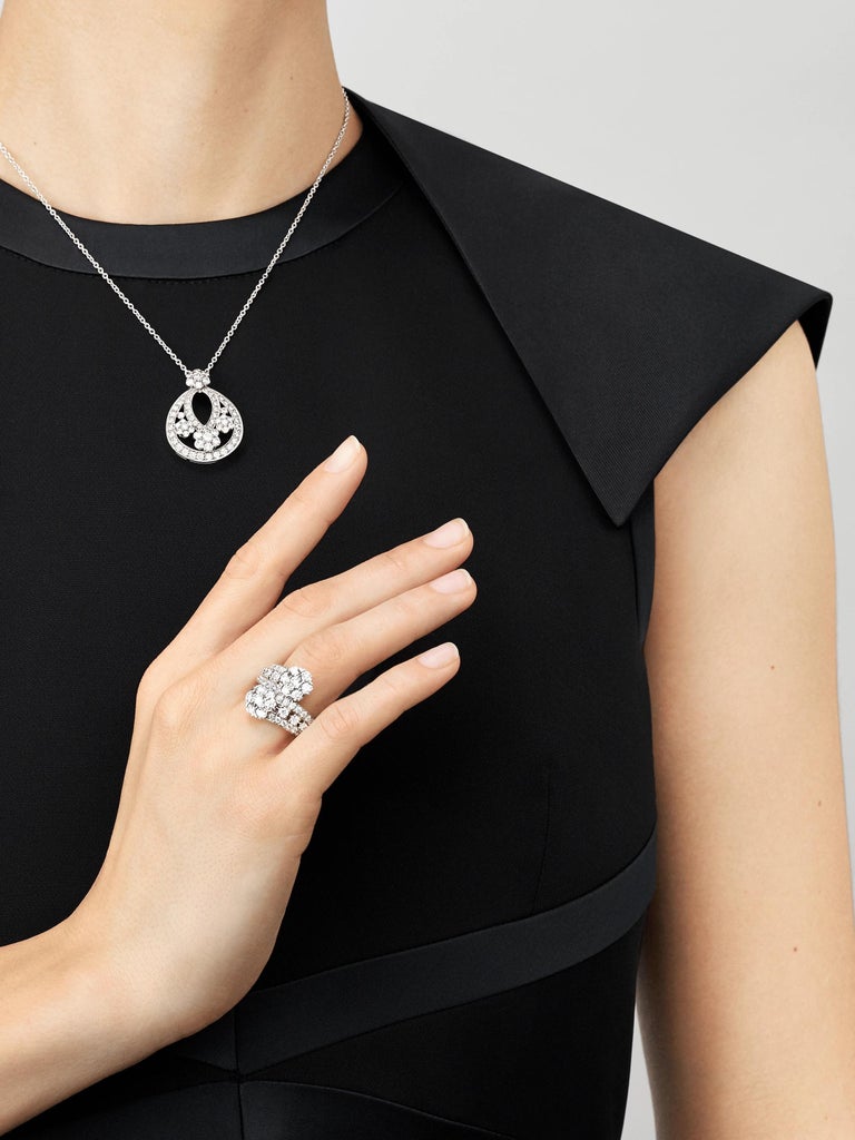 Van Cleef and Arpels 3.05cttw Small Model Platinum Snowflake Diamond ...