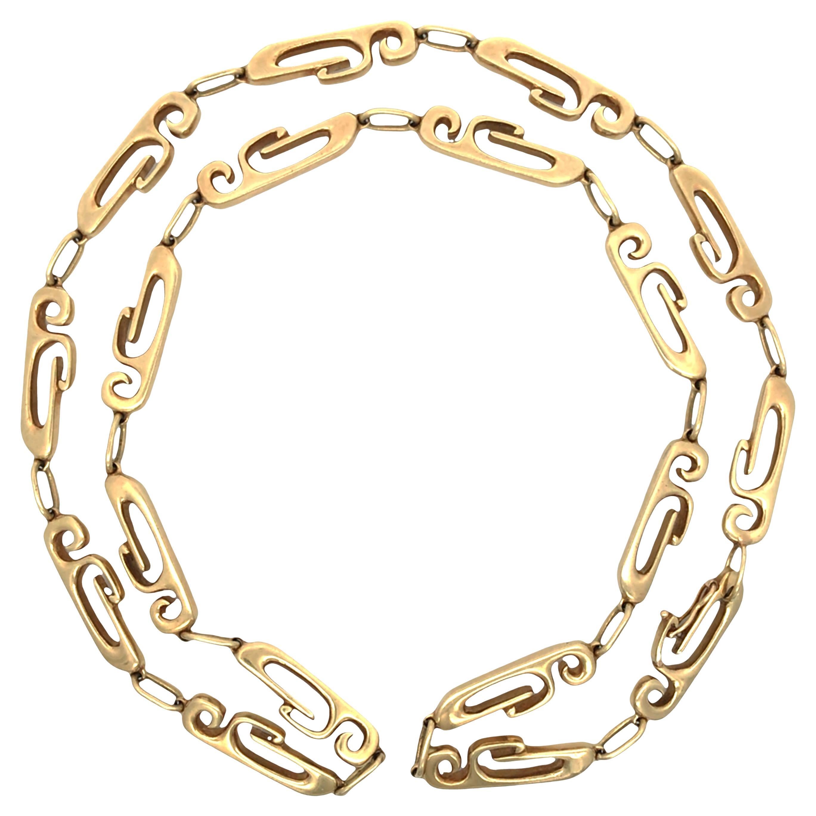 Van Cleef and Arpels Convertible Anchor Sautoir Necklace, 18K Gold ...