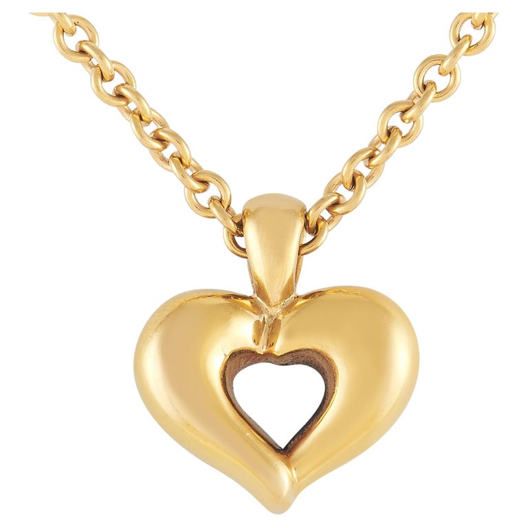 Van Cleef and Arpels 18K Yellow Gold Heart Necklace For Sale at 1stDibs
