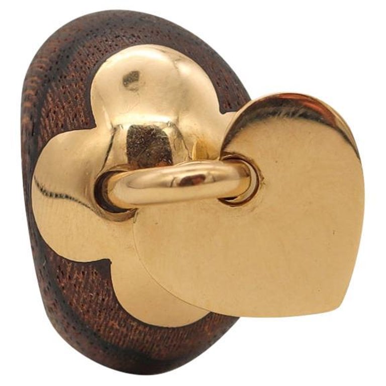 Van Cleef and Arpels 1970 Paris Movable Heart Ring in 18Kt Yellow Gold ...