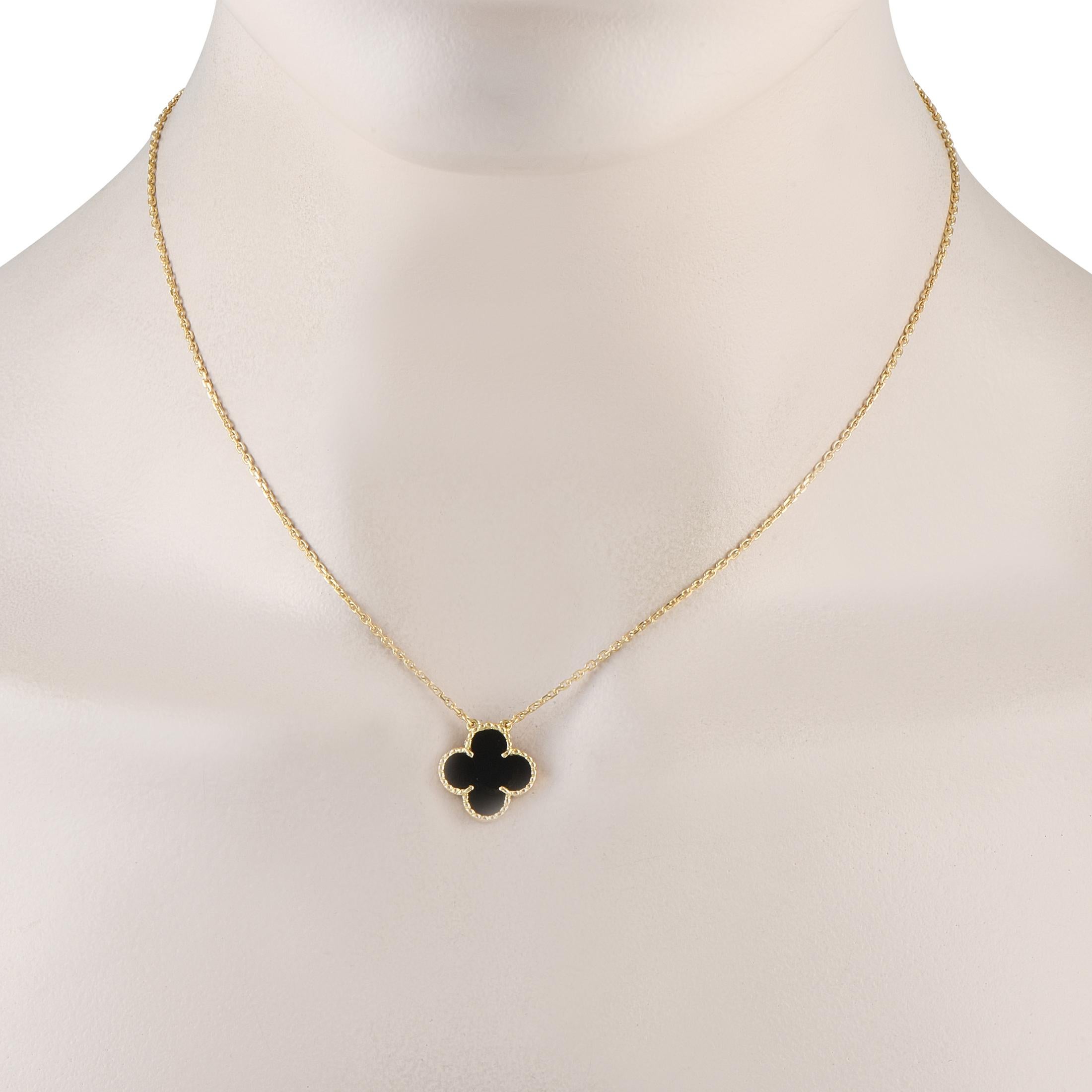Van Cleef and Arpels Alhambra 18K Yellow Gold Onyx Necklace For Sale at ...