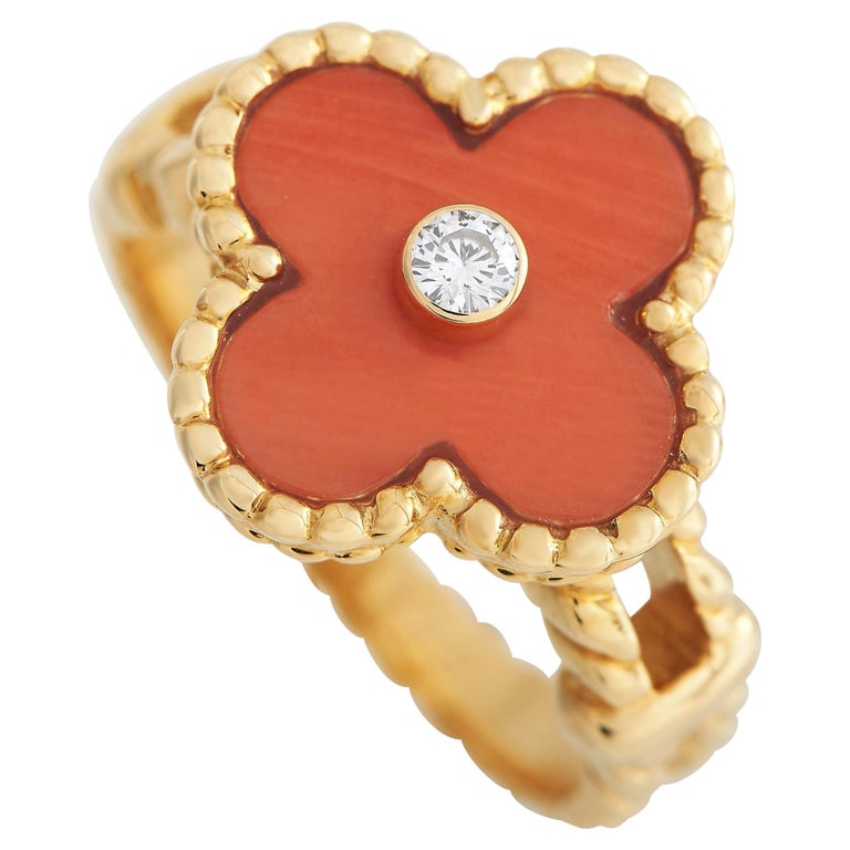 Van Cleef and Arpels Alhambra 18K Yellow Gold Ring For Sale at 1stDibs