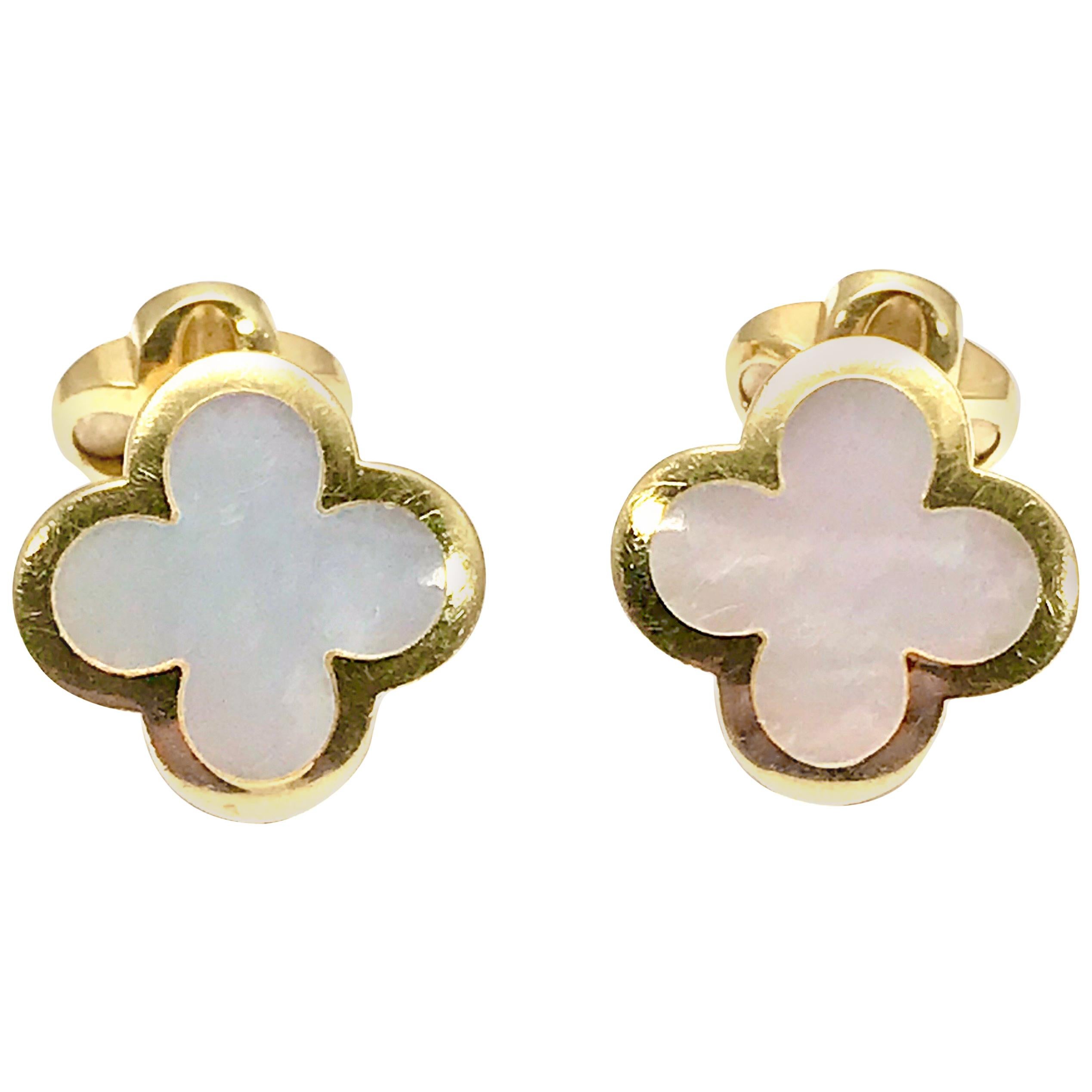 Van Cleef and Arpels Alhambra Mother of Pearl Yellow Gold Cufflinks at ...