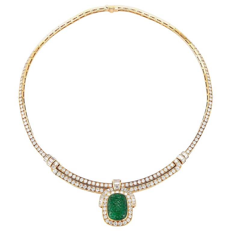 Van Cleef and Arpels Carved Emerald and Diamond Necklace For Sale at ...