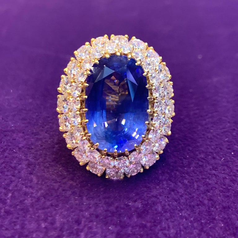 Van Cleef and Arpels Certified Sapphire and Diamond Ring For Sale at ...