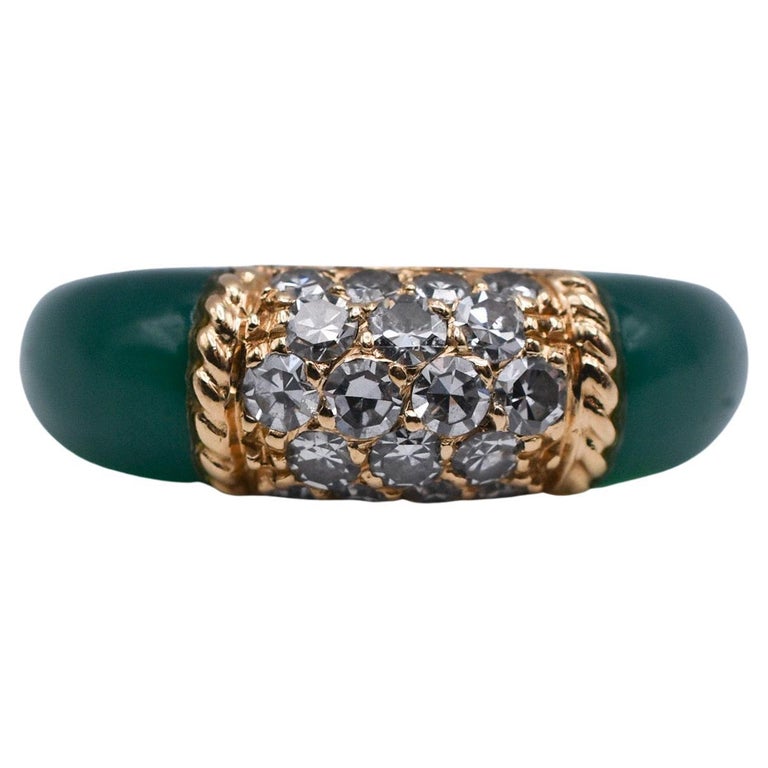 Van Cleef and Arpels Chrysoprase and Diamond ‘Philippine’ Ring For Sale ...