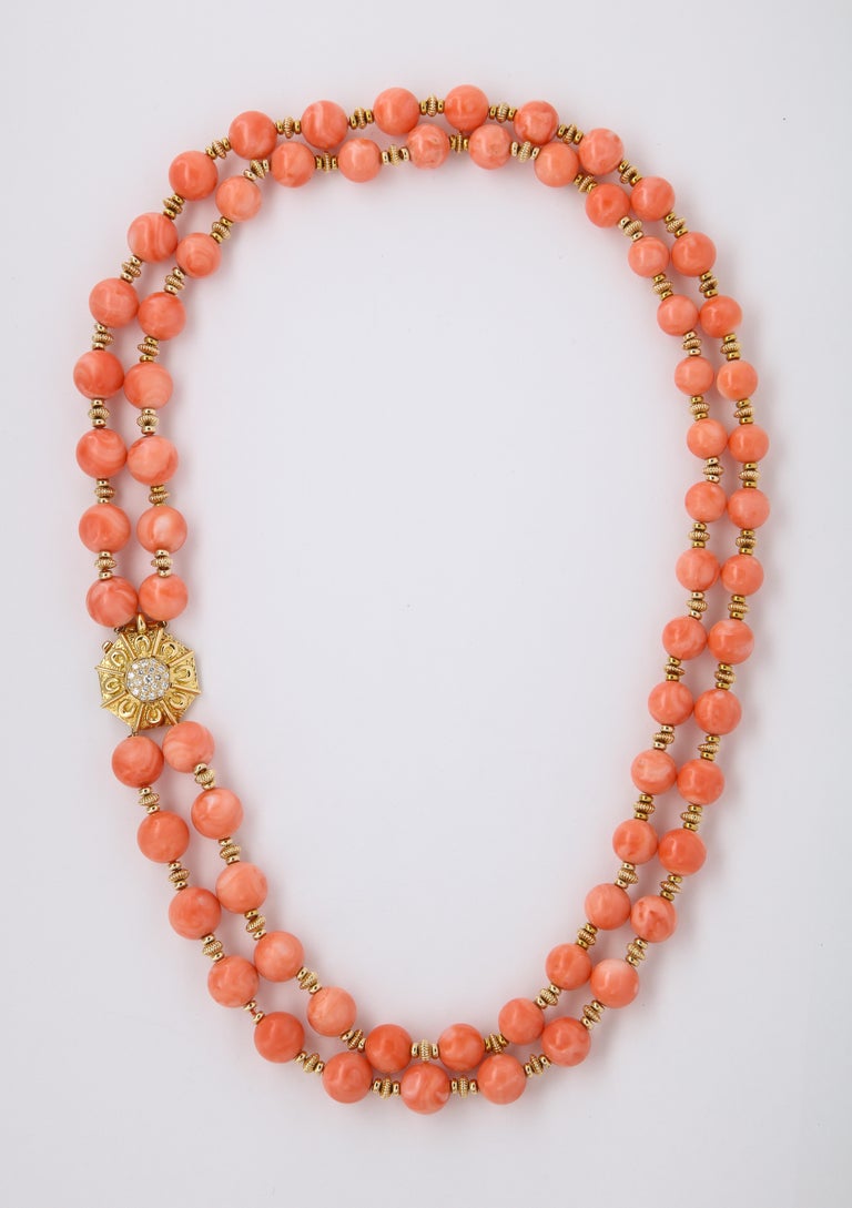 Van Cleef and Arpels Coral Bead Necklace For Sale at 1stDibs