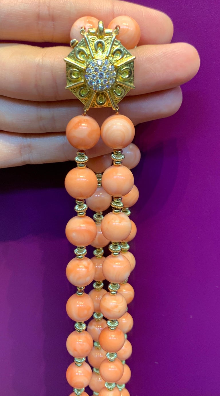 Van Cleef and Arpels Coral Bead Necklace For Sale at 1stDibs
