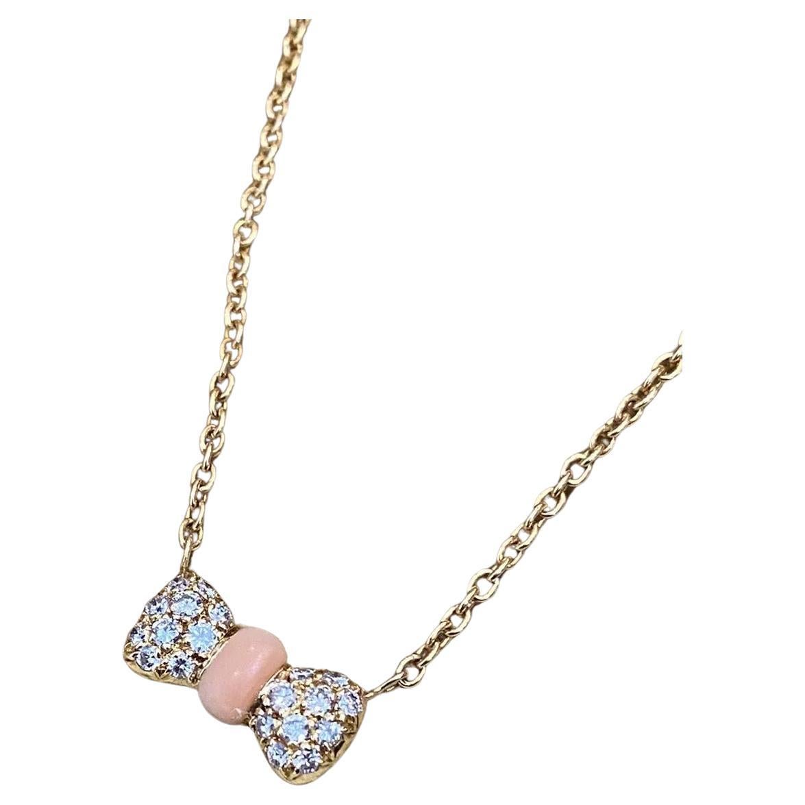Van Cleef and Arpels Hawaii Flower Brooch Necklace 18k Yellow Gold For ...