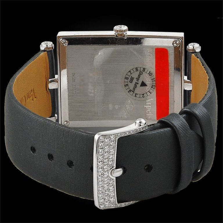 Van Cleef and Arpels Dentelle Diamond Bezel Flower Face Watch at 1stDibs