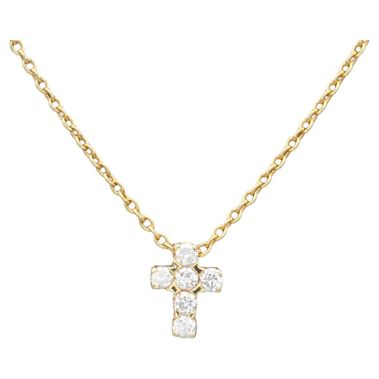 Van Cleef and Arpels Diamond 18k Gold Cross Pendant Necklace at 1stDibs ...