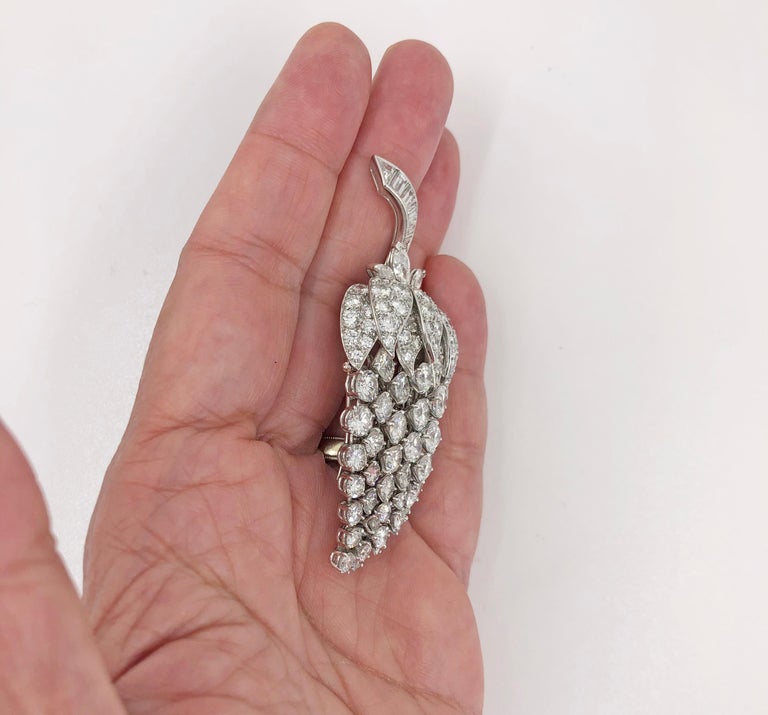 Van Cleef and Arpels Diamond Platinum Acorn Motif Brooch For Sale at ...
