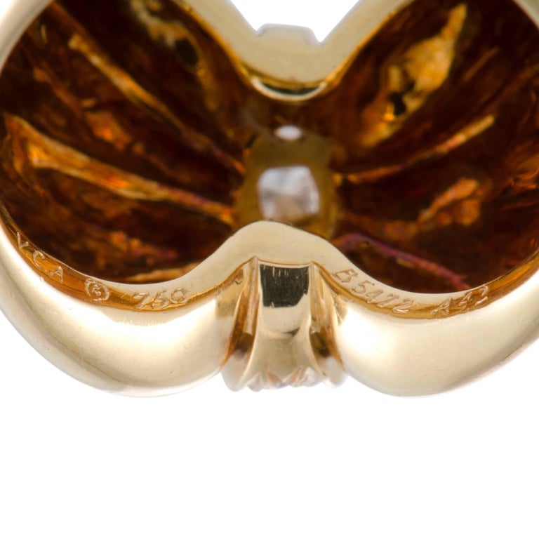 Van Cleef and Arpels Diamond and Gold Bow Band Ring at 1stDibs